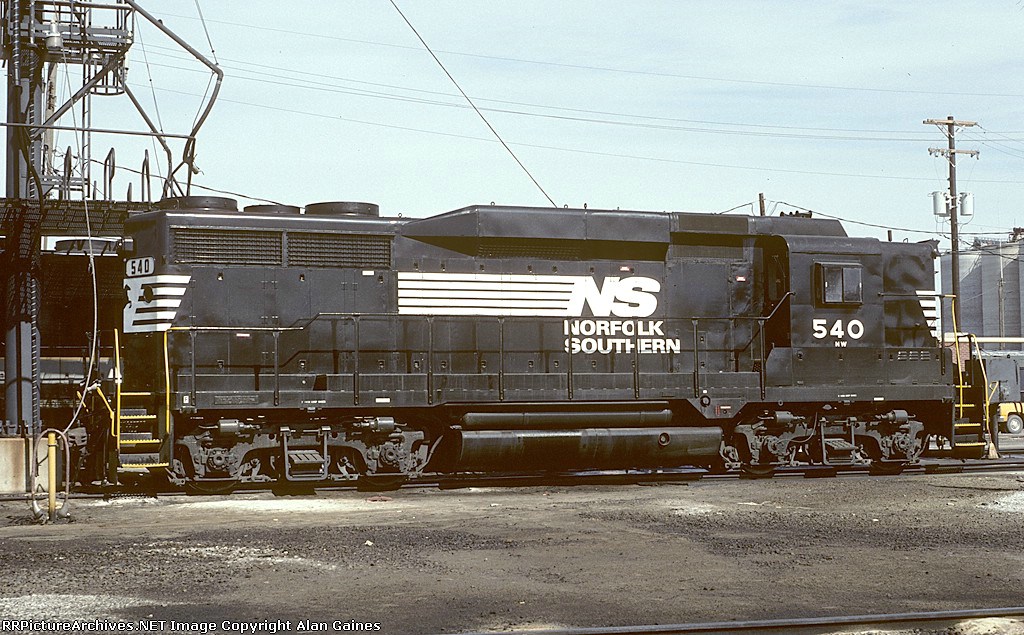 NS GP30 540